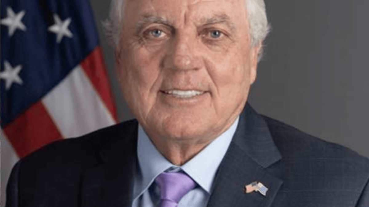 Llegó el nuevo embajador de EE.UU., Lou Rinaldi, amigo personal de Trump