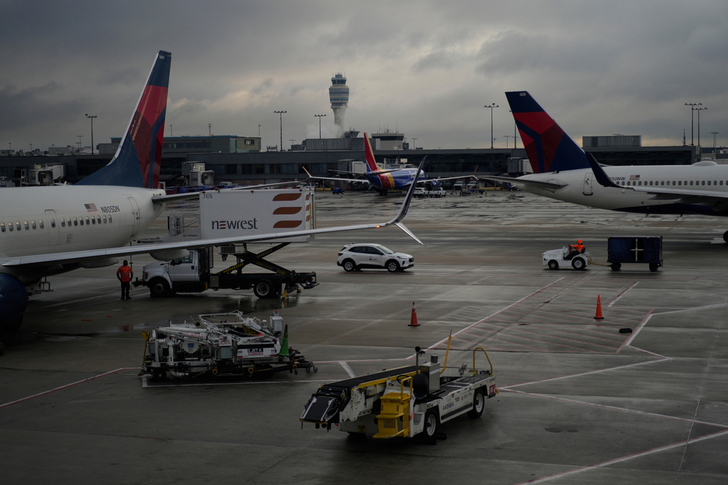 Atlanta forfeits $37.5M in airport funds after refusing to agree to ...