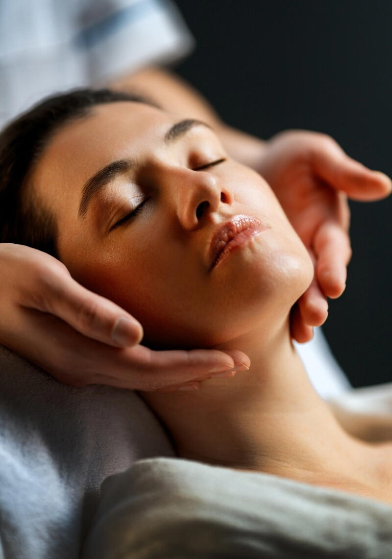 Οι 5 βιταμίνες ομορφιάς που έχω στο skincare μου και πώς να τις ...
