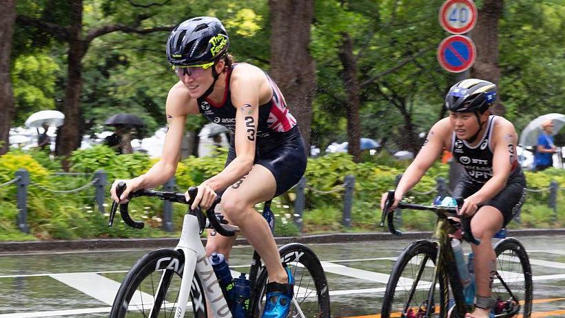 Potter wins to share overall World Triathlon lead