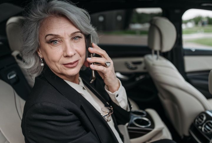 10 Boomer Behaviors That Feel Awkward In A Millennial World