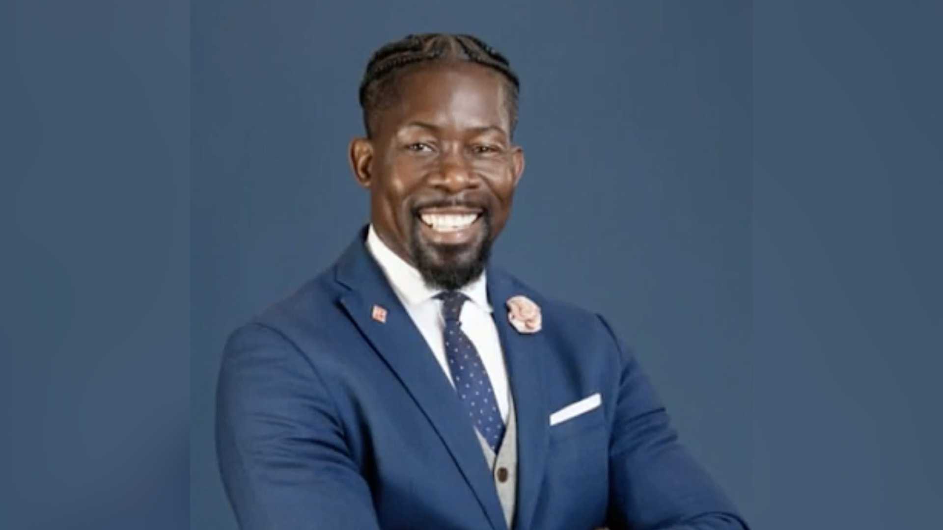 Superintendent of Iowa's largest school district detained by ICE