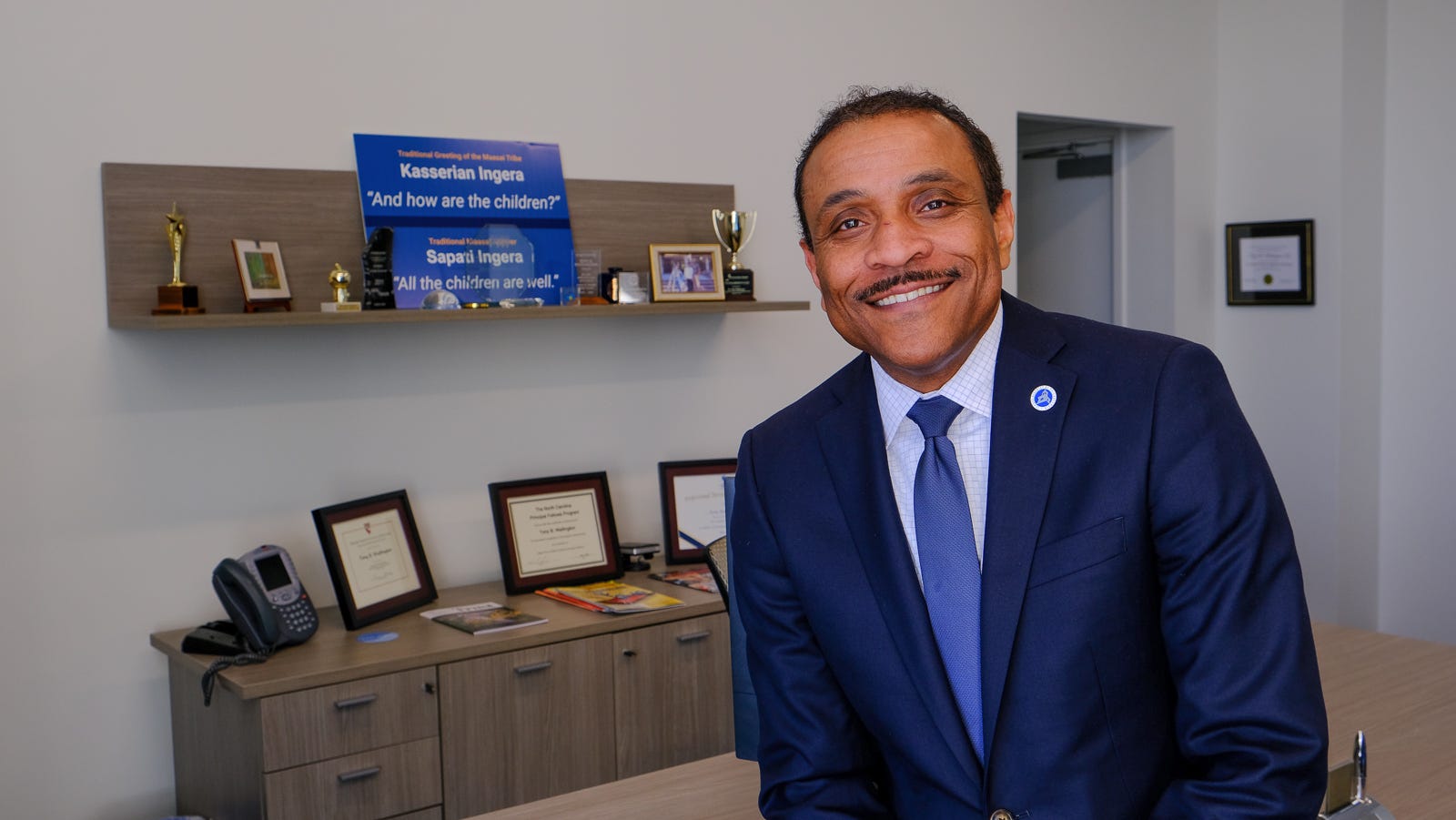 Philadelphia School Board extends Superintendent Tony Watlington’s ...