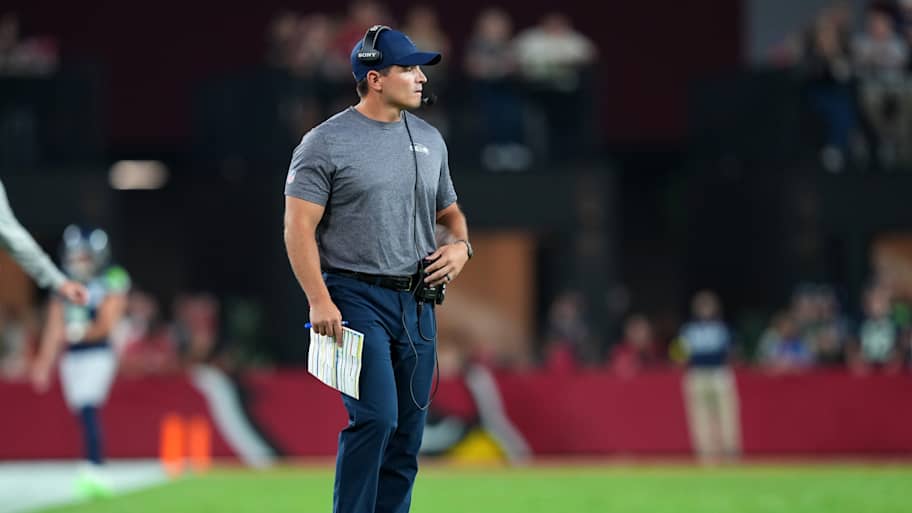 Mike Macdonald makes it clear how he feels about Sam Darnold's play so far