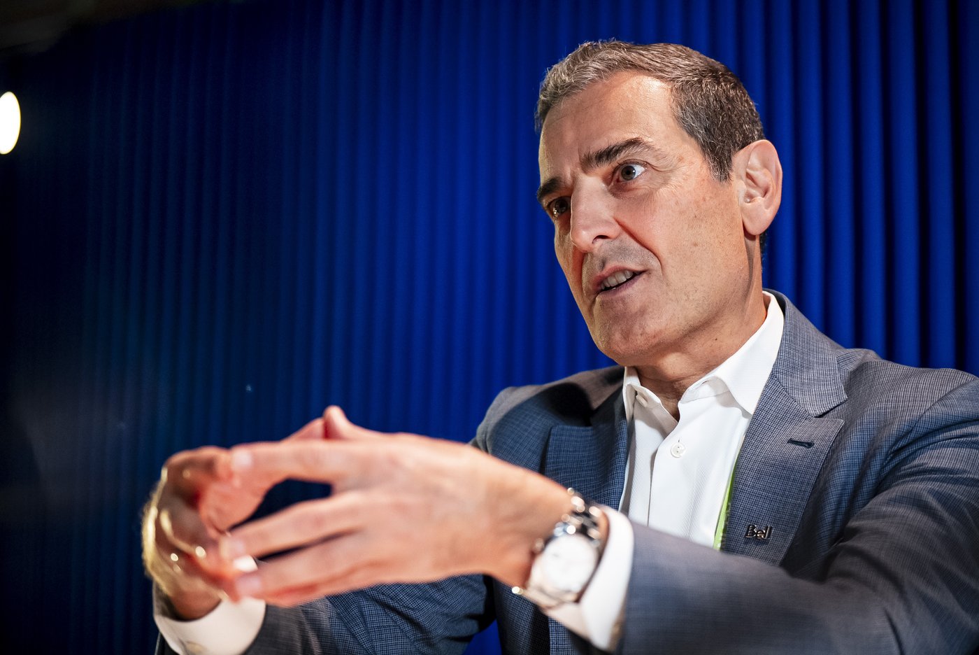 At AI conference, old-school telcos pitch cutting-edge digital ...