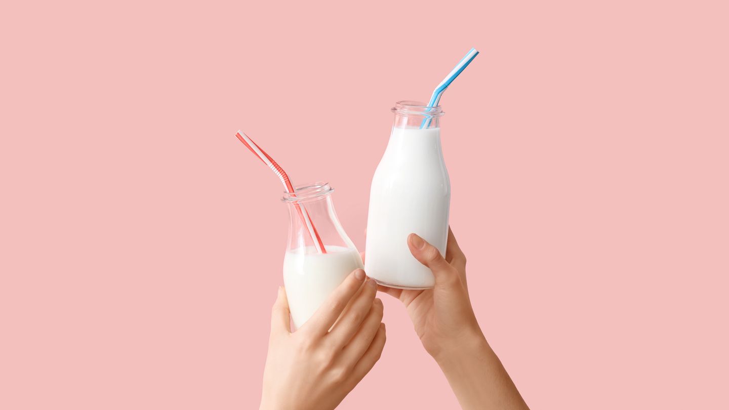 Whole milk vs. low-fat milk: Which is healthier?