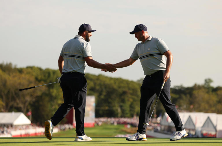 Ryder Cup results, highlights: Europe leads U.S after Day 1 matches Friday