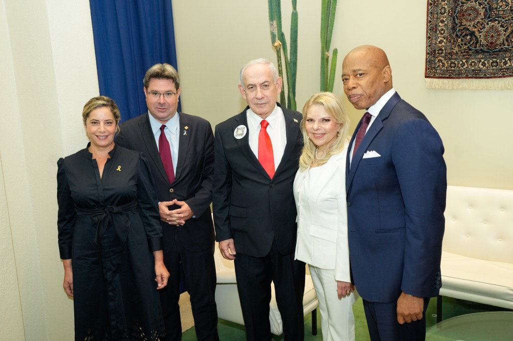 Adams warmly embraces Netanyahu at UN — as Zohran Mamdani slams Israeli ...