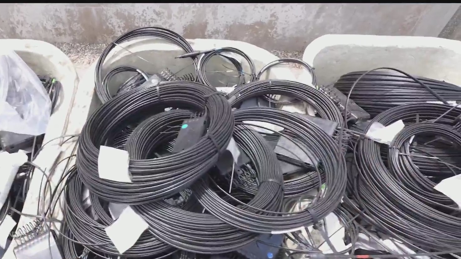 AT&T partners with Dallas police to fight copper thefts as Texas ...