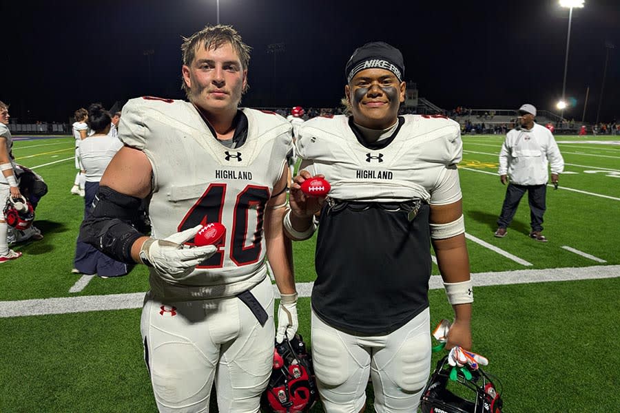 Highland overcomes strong Poky start to push ‘Black and Blue Bowl’ win ...