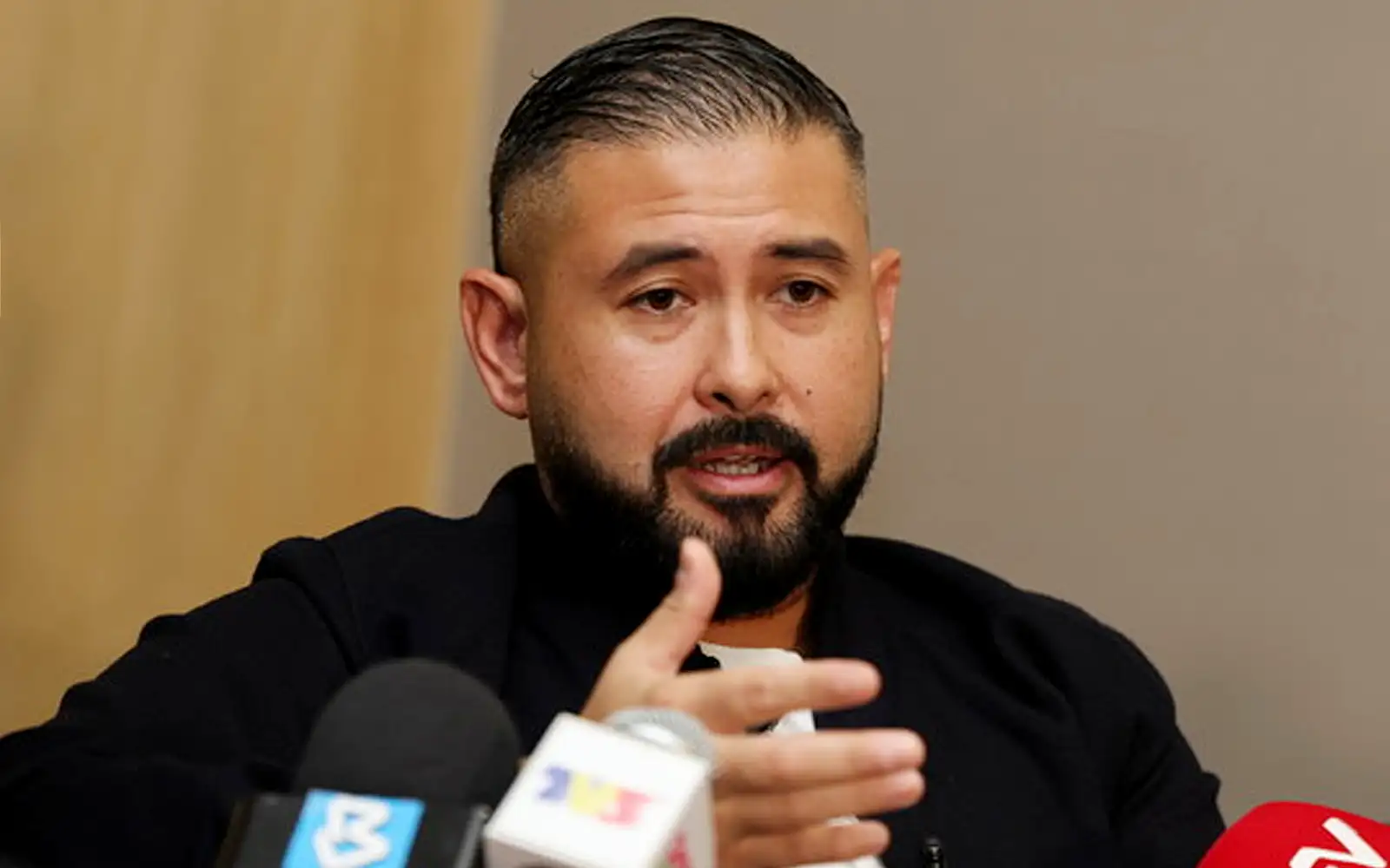 TMJ says he keeps tabs on the Johor govt