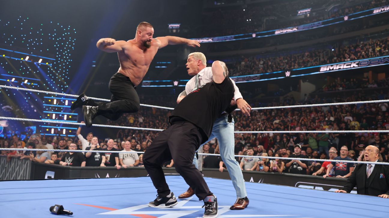 WWE SmackDown takeaways: Evans steals the show; Vaquer-Stratton set for ...