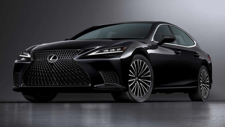 The Lexus LS Is Dead, But It’s Going Out With 416 HP And A $99K Goodbye