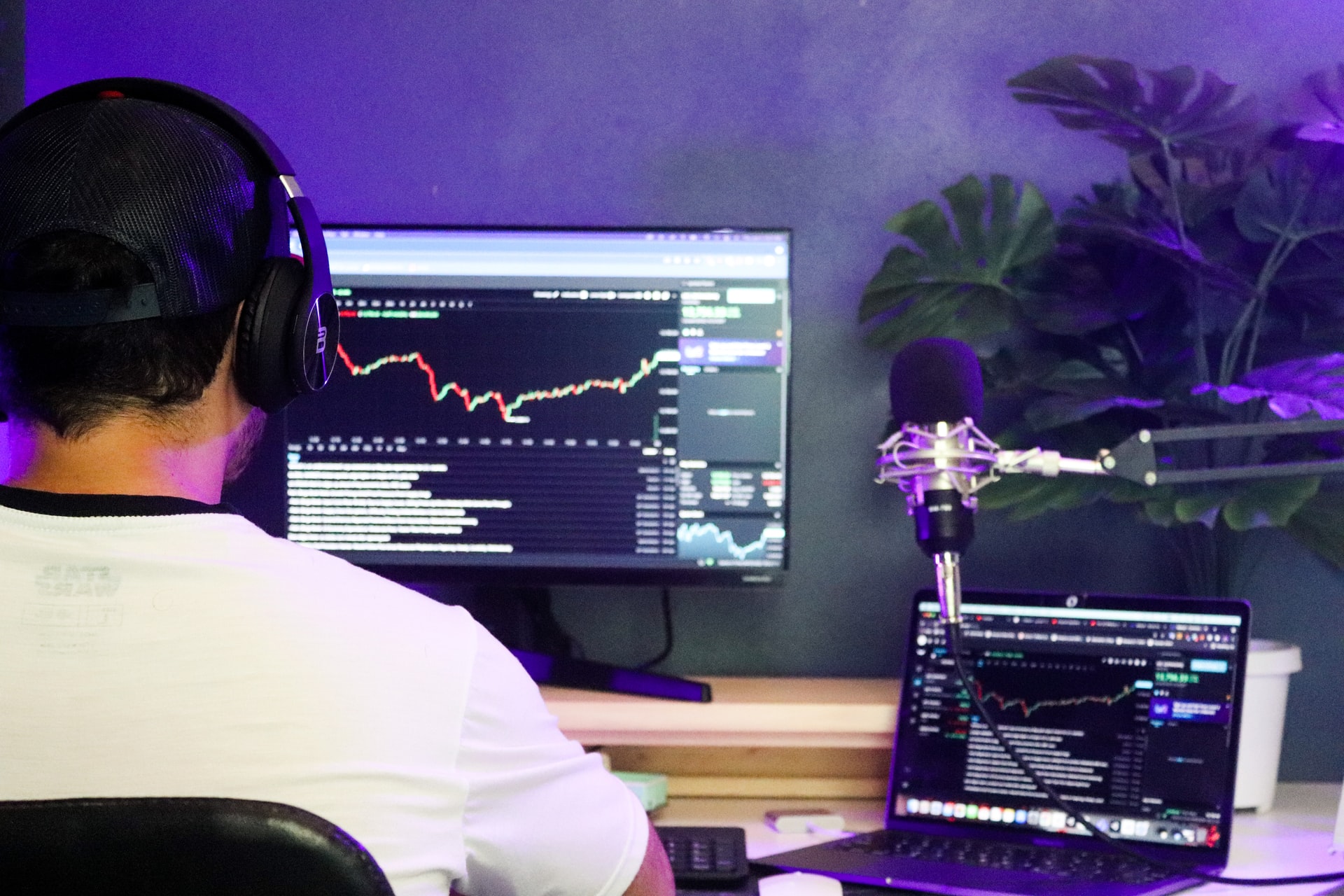 ECARX Collaborates with Monolithic Power Systems (MPWR) for Automotive ...