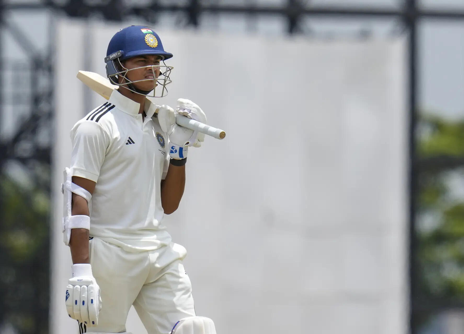 'Best time': Yashasvi Jaiswal posts photo with Rishabh Pant and Akash ...
