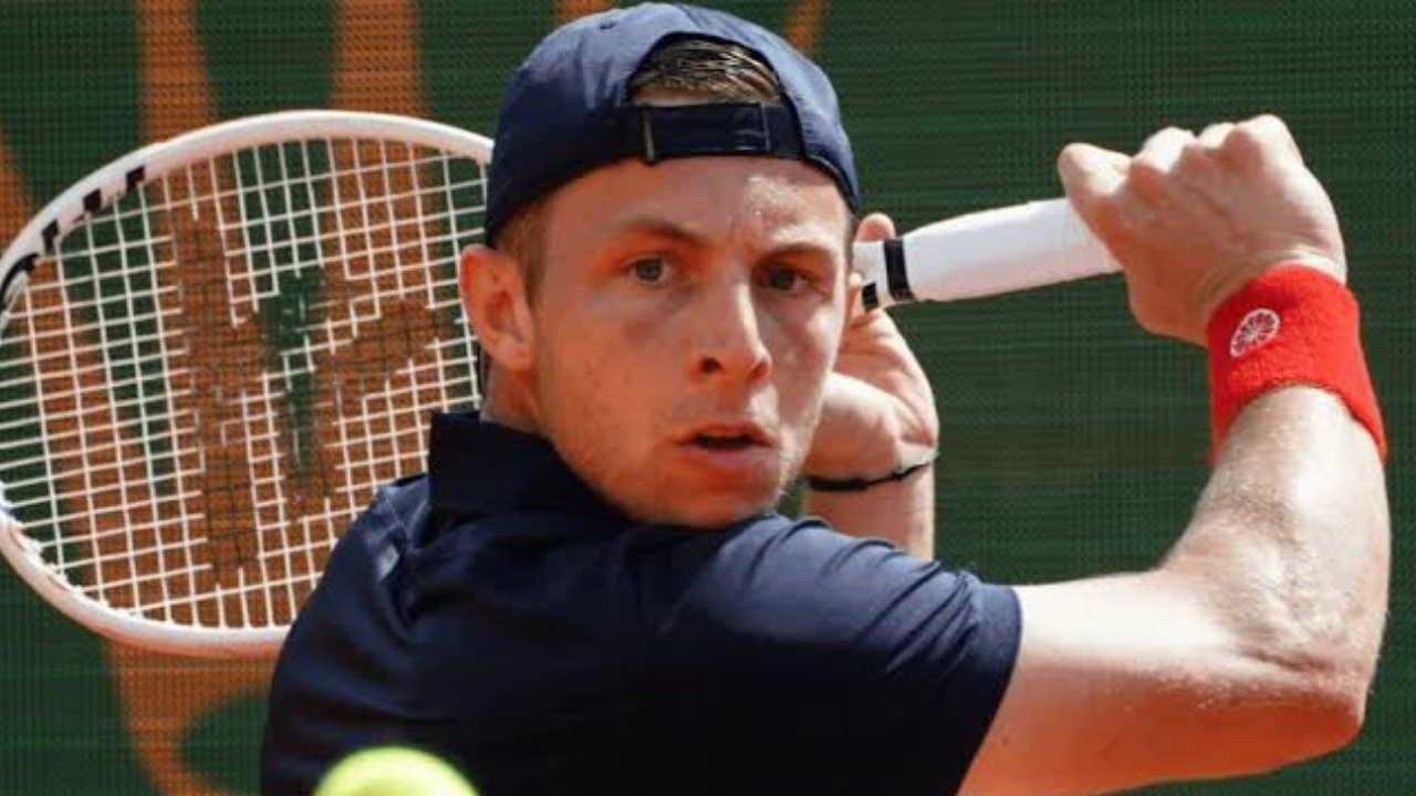 Tallon Griekspoor net worth in 2025: Tennis career, prize money, family ...