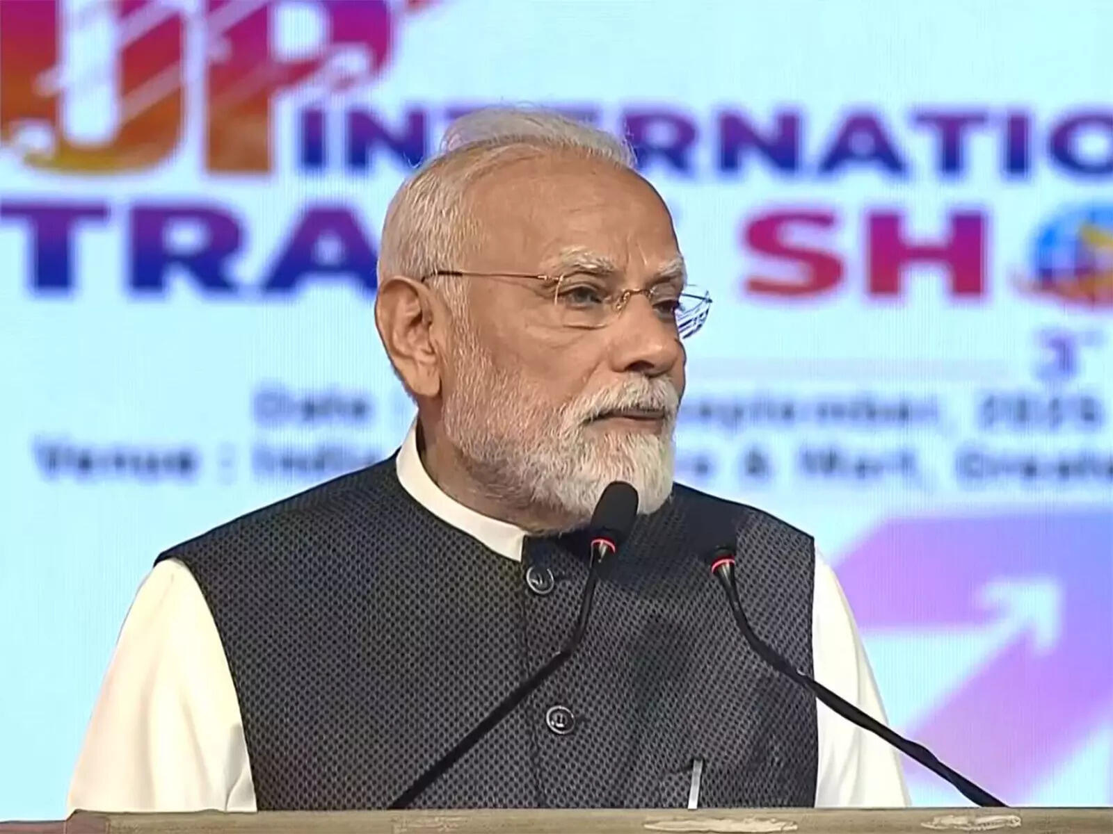 PM Modi unveils projects worth Rs 60,000 cr from Odisha, flags off ...