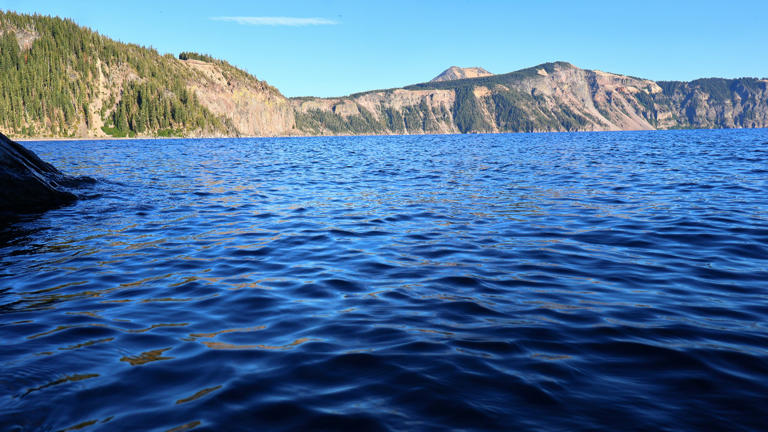 Crater Lake National Park: Oregon’s deepest lake and scenic gem