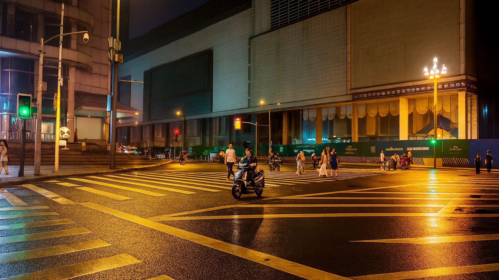 Downtown Chengdu Walk at Night – China 4K