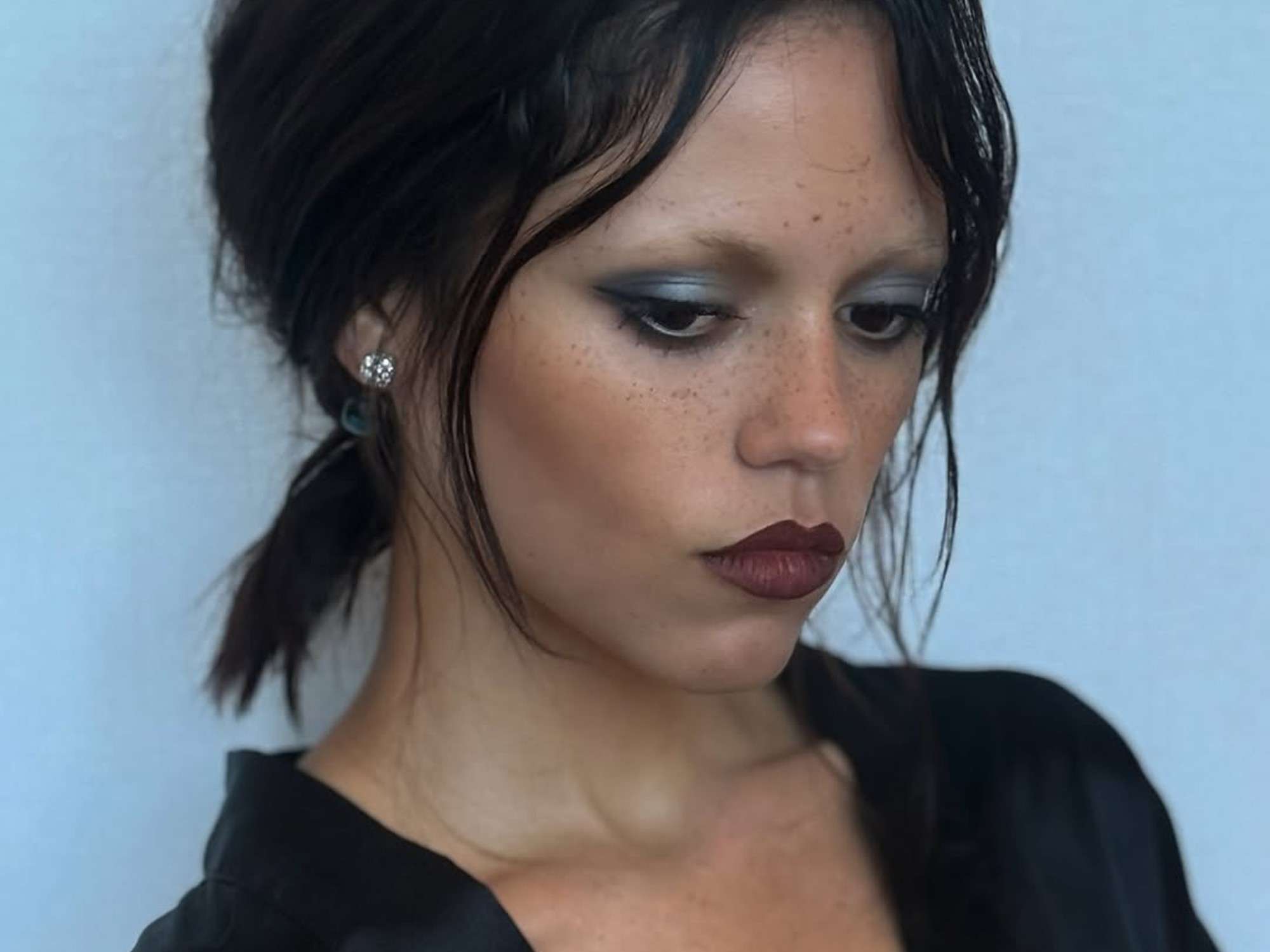 This Mid-2010s Makeup Look Is Back—and Smudgier Than Ever