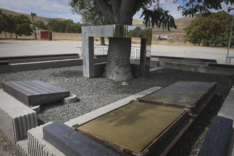 SLO County James Dean memorial refurbished for 70th anniversary of ...