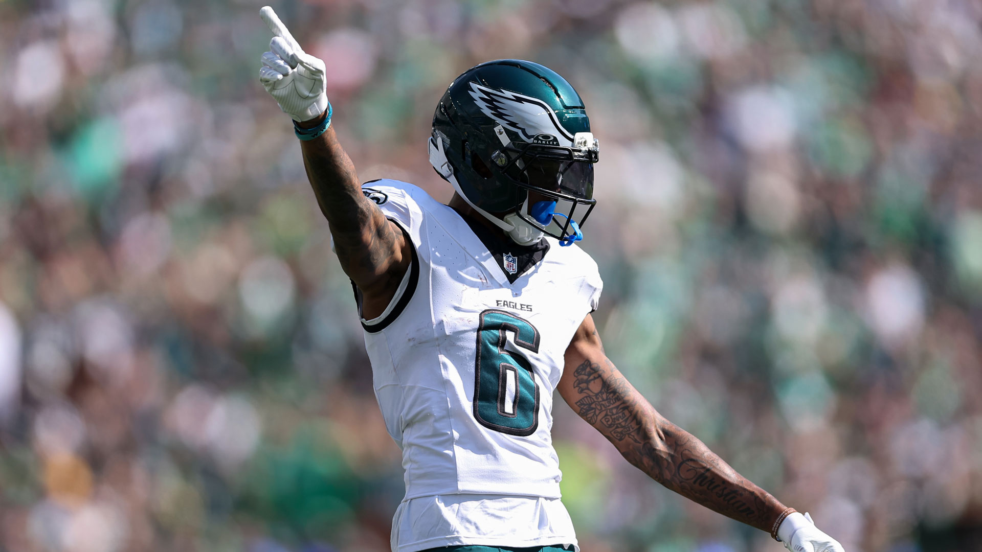 DeVonta Smith ready to show up on a biggest stage again