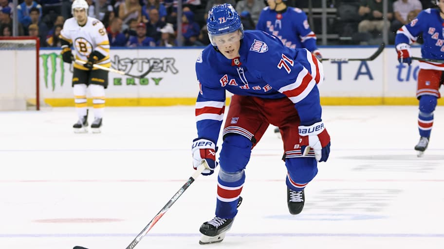 Why Juuso Parssinen isn’t the answer at third-line center for the Rangers
