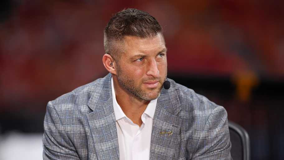 Tim Tebow names college football quarterback who has 'IT' factor