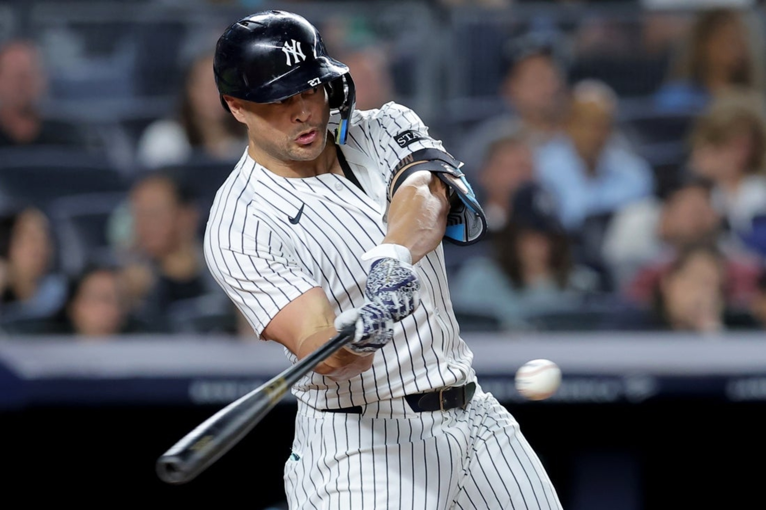 Yankees clash with Orioles in midst of fight for AL East