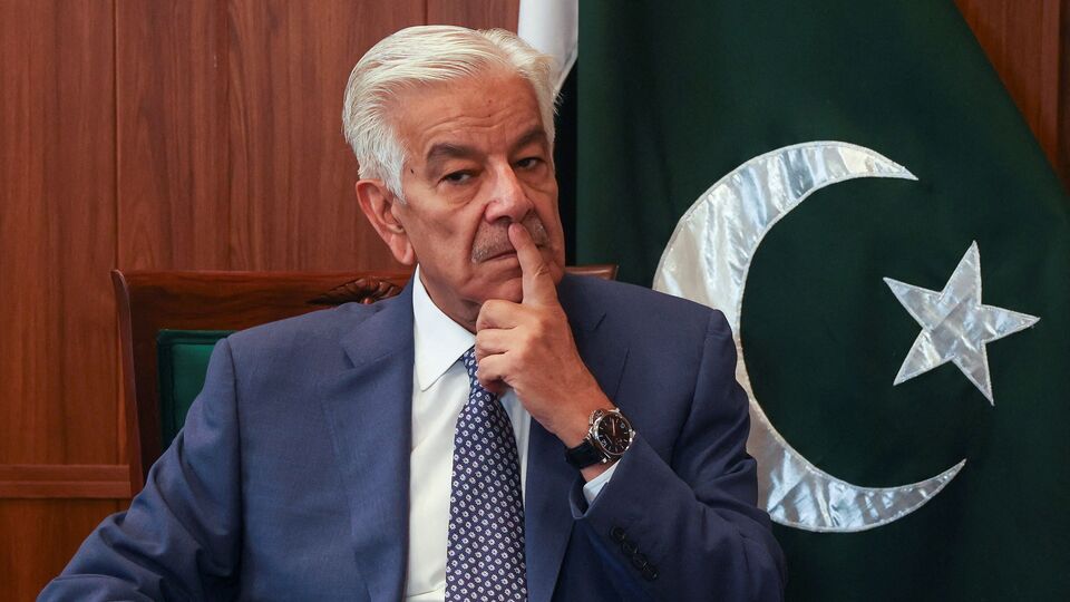 Who has the final say — Pakistan Defence Minister or Army chief Asim ...