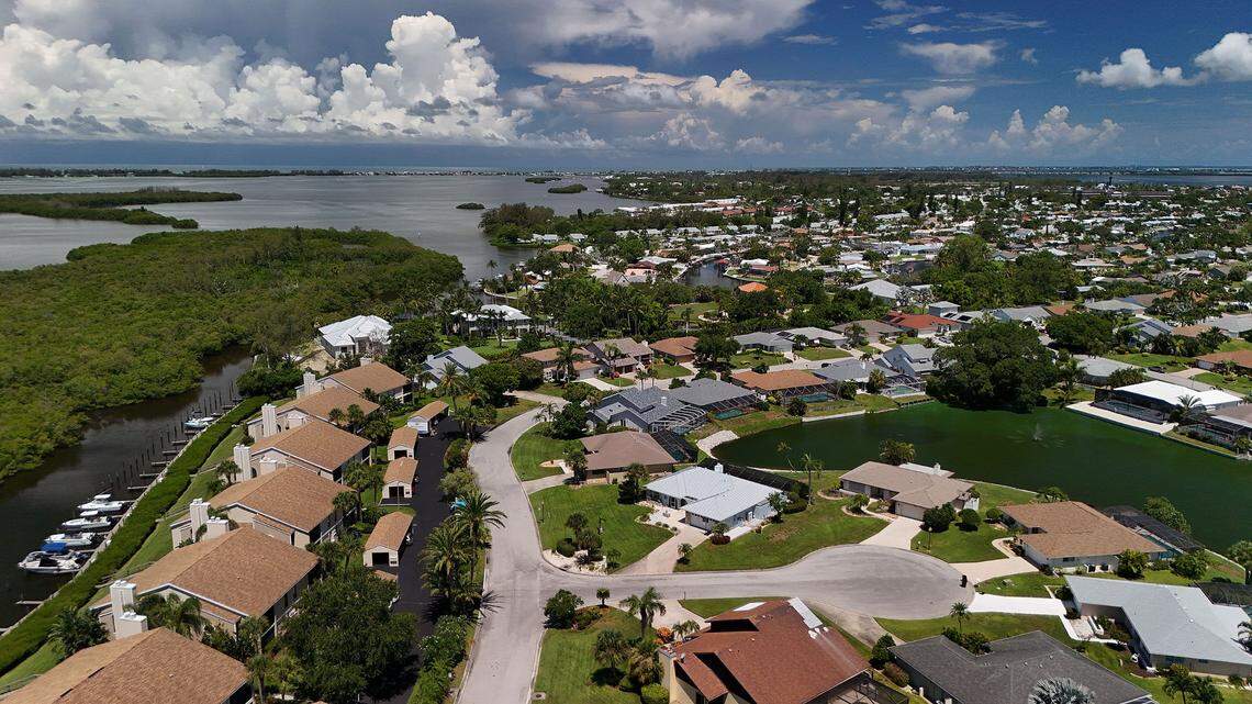 Is Manatee's housing market balanced? Latest housing report has updates