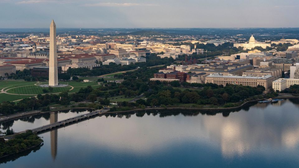 ‘I’m absolutely terrified’: Federal workers brace for potential ...