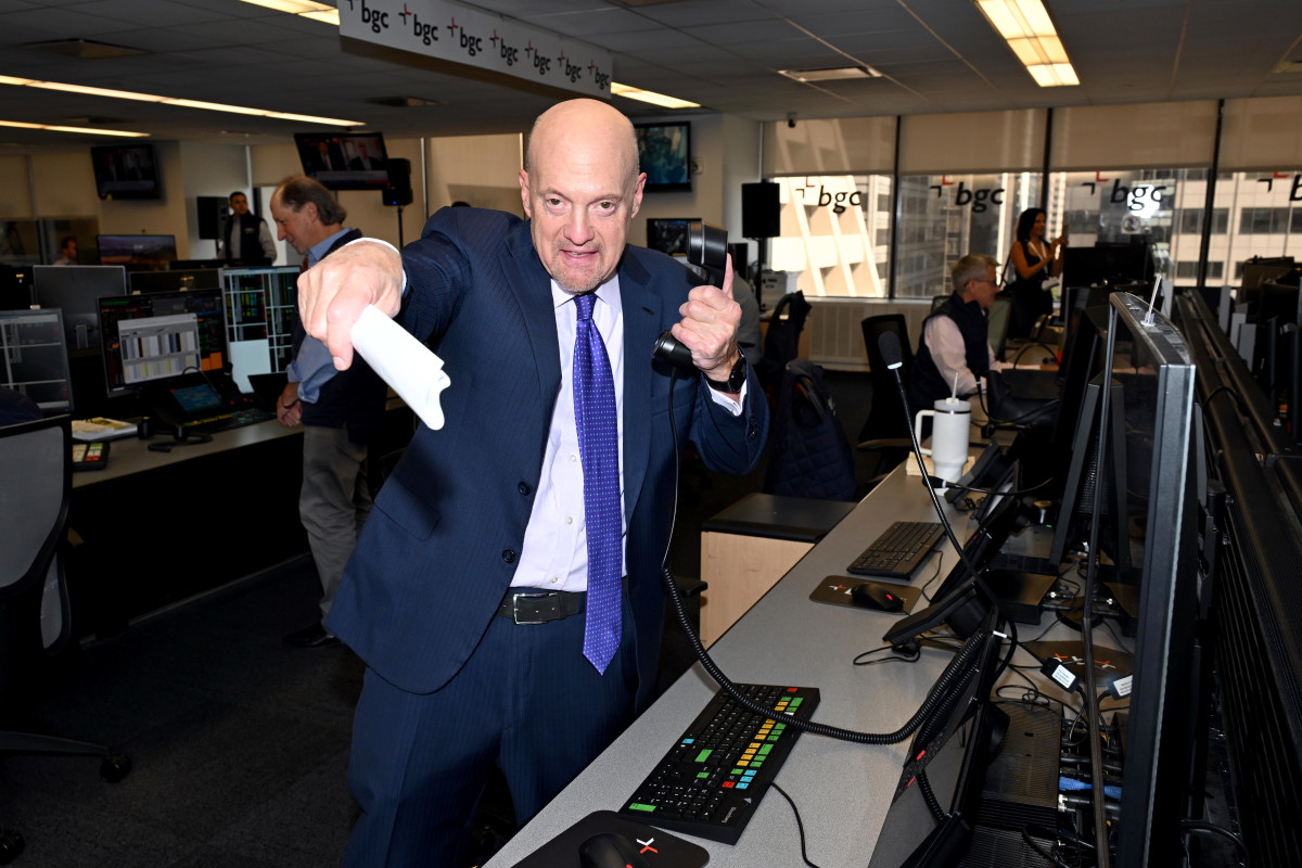 Jim Cramer sends harsh warning on Eric Trump-backed stock