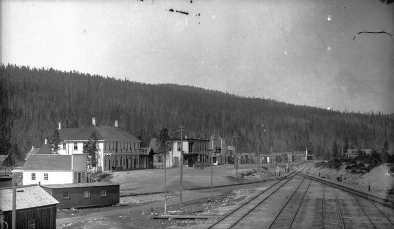 This Day in History, 1899: Brawls, robberies and 'immoral purposes ...