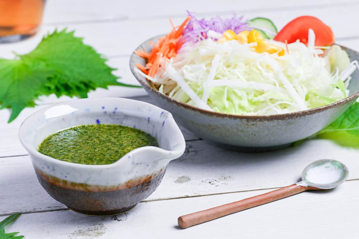 Shiso Dressing (Japanese Perilla Leaves Salad Dressing)
