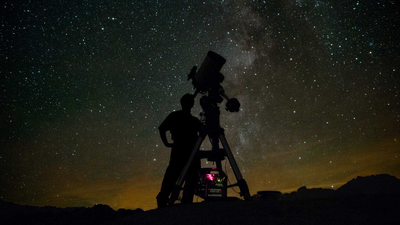 Happy Astronomy Day 2025! Celebrate by hunting these 6 spectacular ...