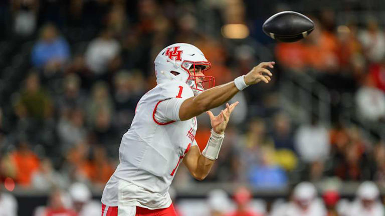How Houston QB Conner Weigman Overcame Adversity in Win vs. Oregon State
