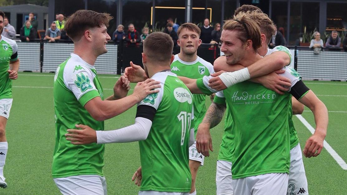Superb Guernsey FC thrash unbeaten Newhaven 7-1