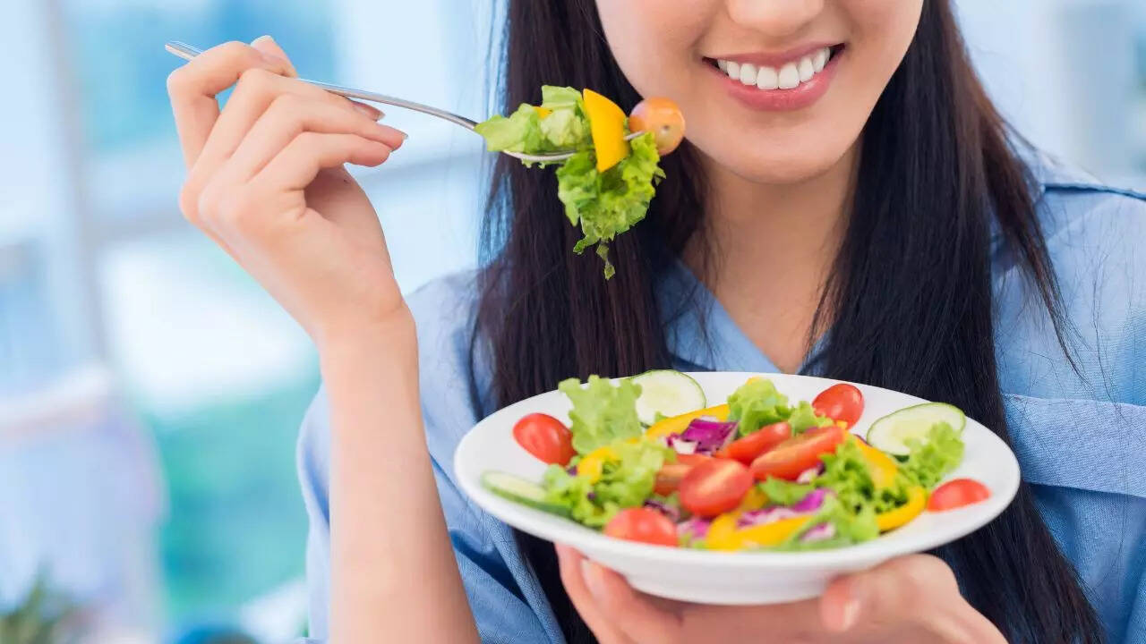 Vitamin B12 Deficiency in vegetarians: 3 important facts, and how to fix it