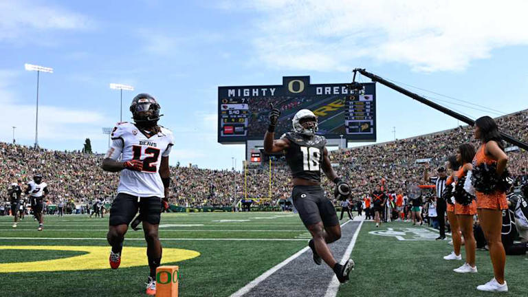 What Nick Saban Said About Oregon's Kenyon Sadiq on ESPN's College GameDay