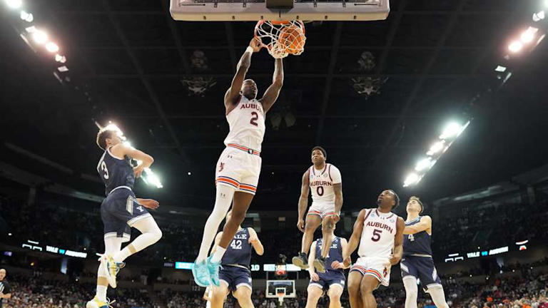 Sacramento Kings Sign Two Players Before Training Camp