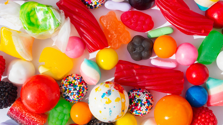 America's Most Loved Candy In Every Decade Since 1920