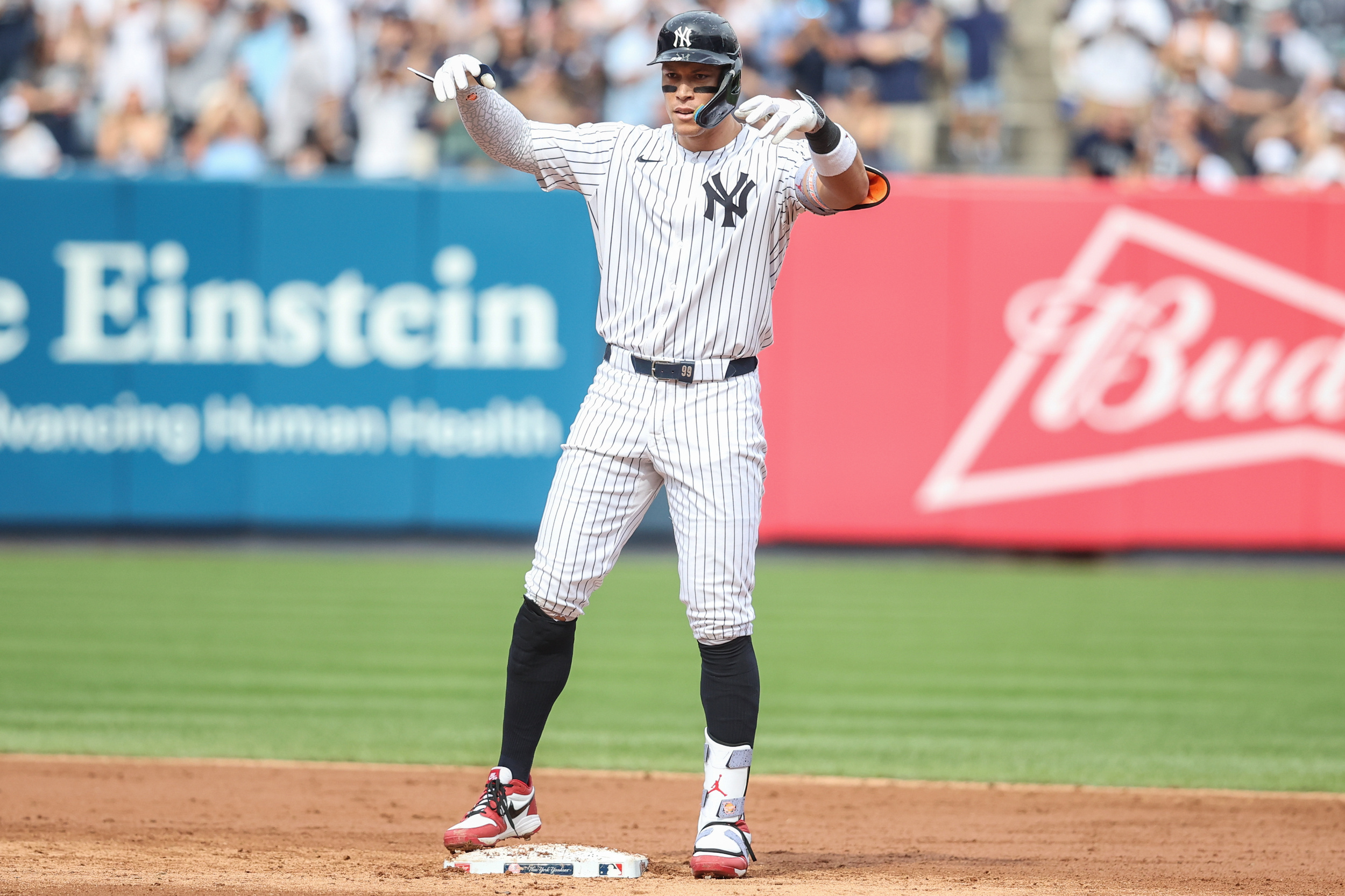 Yankees Aaron Judge Making Baseball History
