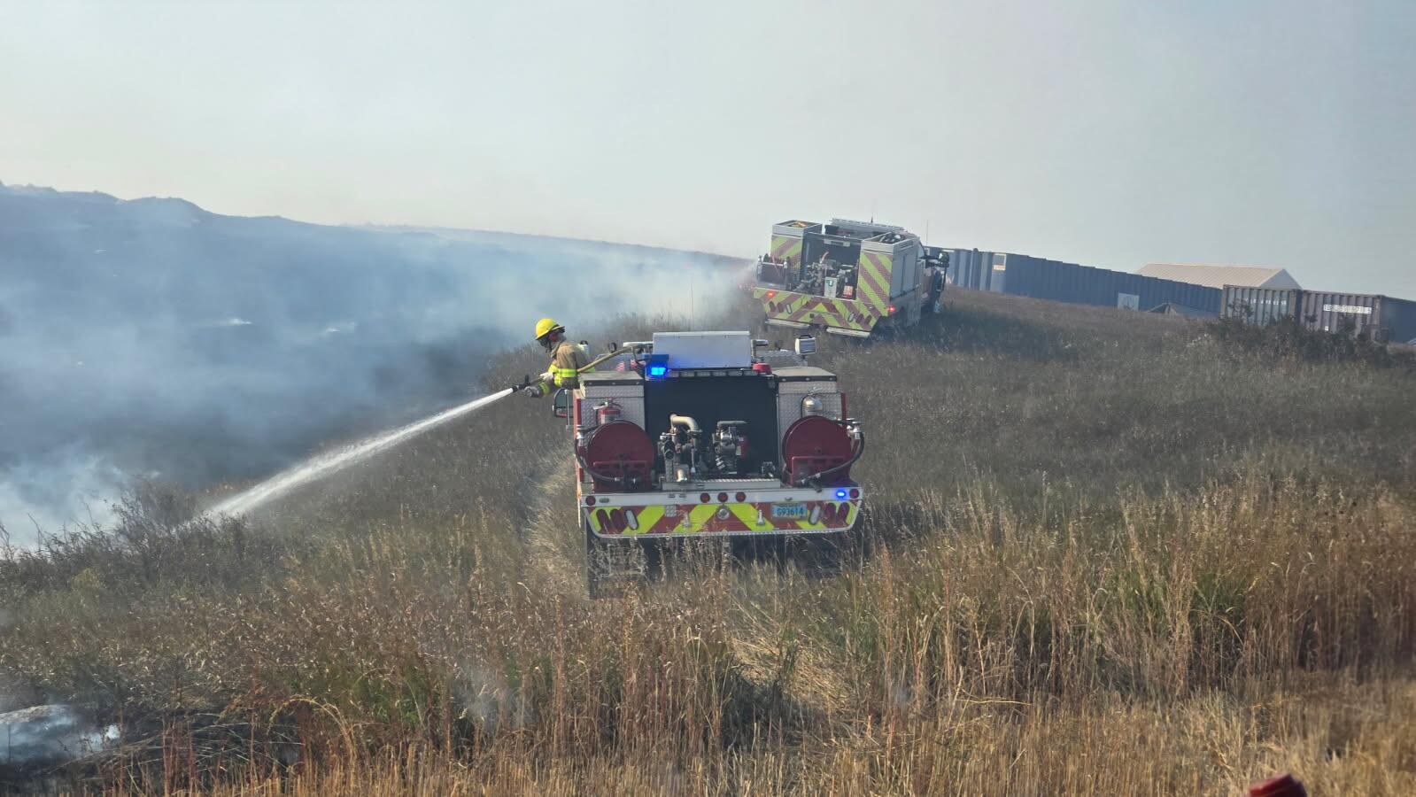 Grass fire prompts temporary evacuation order in northwest McKenzie County