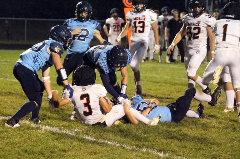 Roundup: Brethren, Onekama football pull out victories