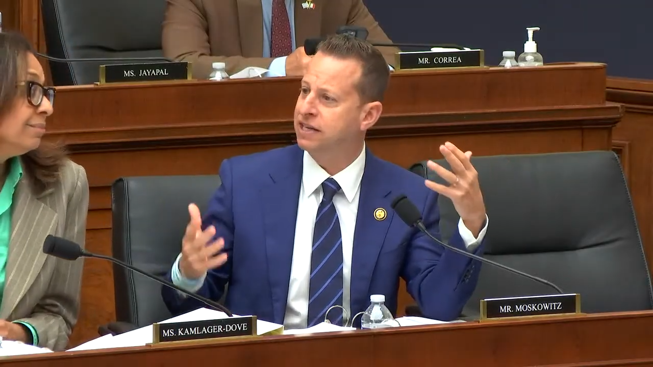 'This Document Is 22 Years Old': Rep. Jared Moskowitz Dismantles Trump's Claim On Forged ...