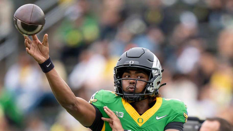 Oregon Ducks Looking To Catch Attention Of Four-Star Recruit Visiting ...