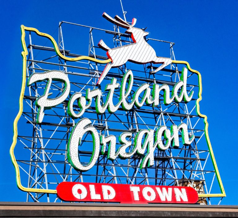 Trump imagines Portland is "war ravaged" as MAGA Mike refuses to seat ...