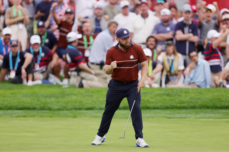 Ryder Cup 2025 live: McIlroy and Lowry help Europe to brink of glory ...