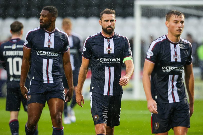 St Mirren march on into third place as Killian Phillips comes up trumps ...